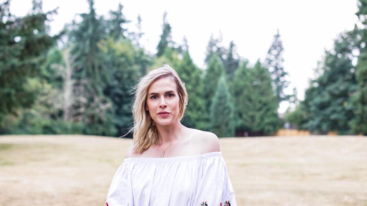 Gurl Gone Green's Suzi Swope Helps Natural Beauty Product Users Look ...