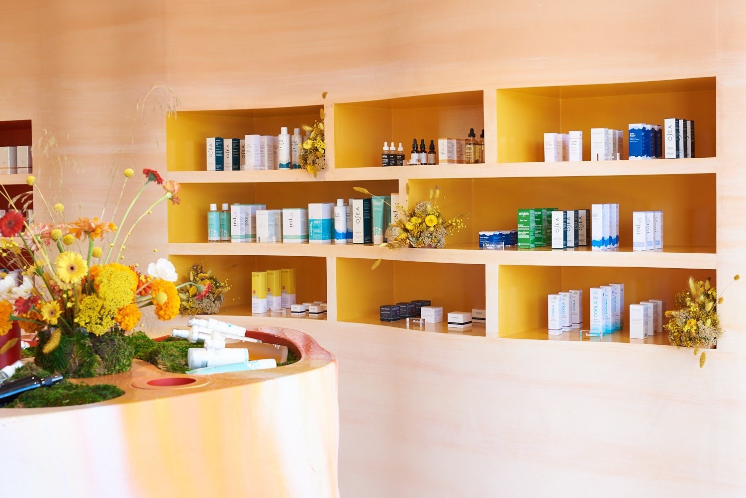 A Glance Inside Grove Collaborative’s New Clean Beauty Concept Roven ...