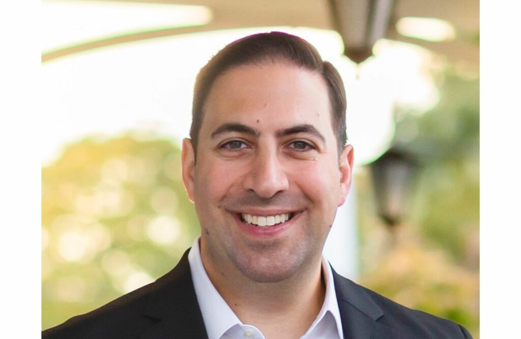 Custom Essence's Matt Soto On Growing Fragrance Trends And The ...