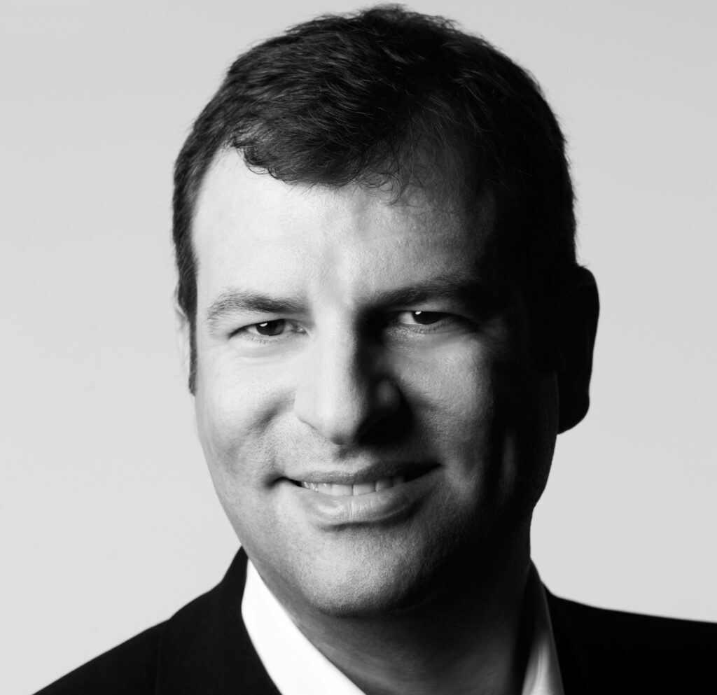 After 28 Years At Estėe Lauder, Alexis Szabo Starts Prestige Butt Care ...